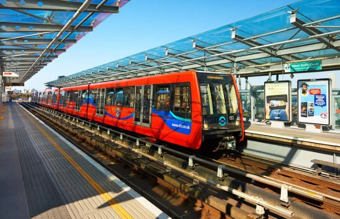 【2026 QS排名】英國17所大學躋身百強！帝國理工穩居全球第二 - 英商首都集團