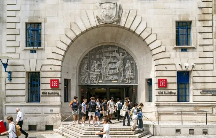 走進全球政商領袖搖籃【LSE】的菁英生活圈｜精選倫敦學區房 - 英商首都集團